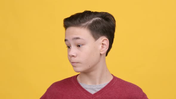 Teen Boy Shaking Head Saying No Expressing Disagreement Yellow ...