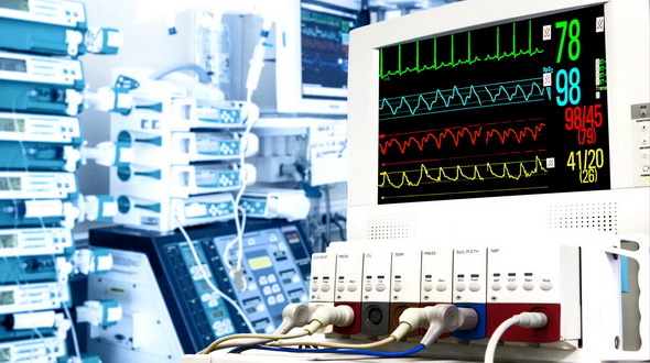 Cardiac Monitor In ICU, Motion Graphics | VideoHive