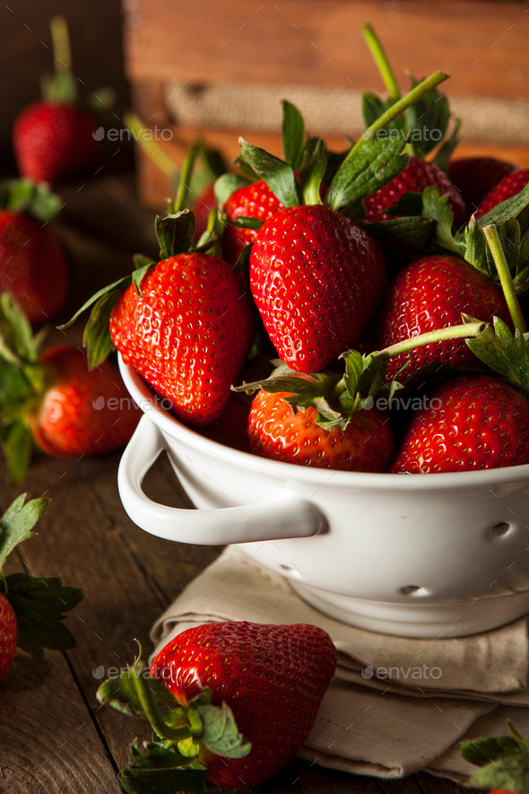 Raw Organic Long Stem Strawberries Stock Photo by bhofack2 | PhotoDune