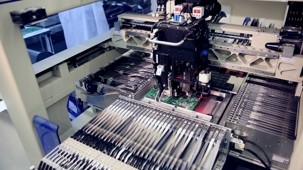 Automated Circut Board Machine Produces Printed Digital Electronic ...