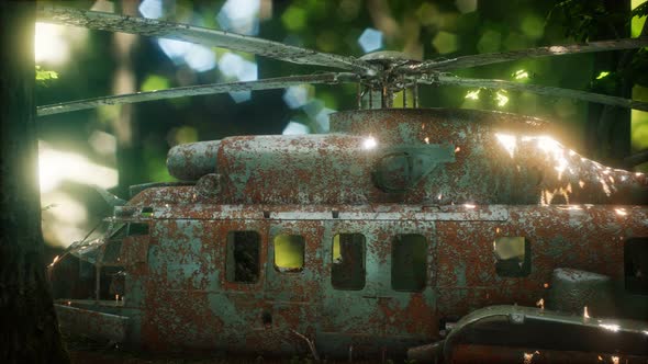 Old Rusted Military Helicopter, Motion Graphics | VideoHive