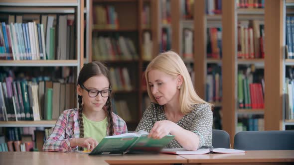 One-to-one Teaching , Stock Footage | VideoHive