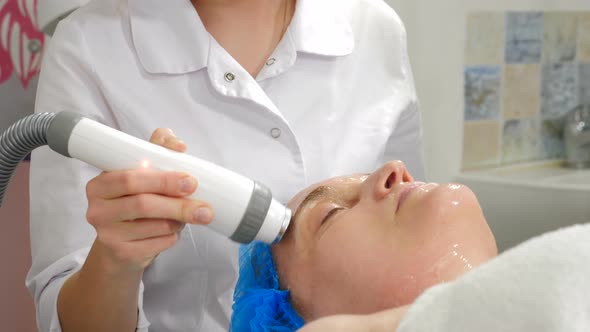 Facial Lifting Wrinkle Smoothing and Rhytide Effacement Procedure ...