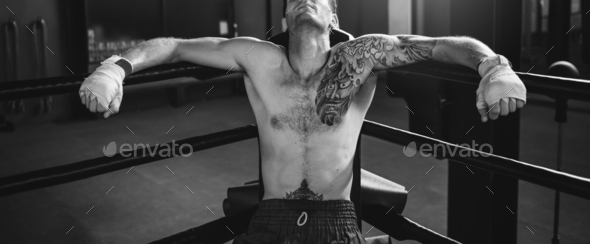 Boxer Rest Sitting Corner Rounds Break Concept Stock Photo by Rawpixel