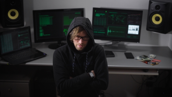 Hacker Thinks About How His Hack Program and Then Abruptly Turns To the ...