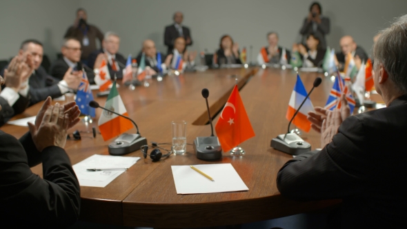 Succesful Speech at Political Negotiations at Round Table International ...