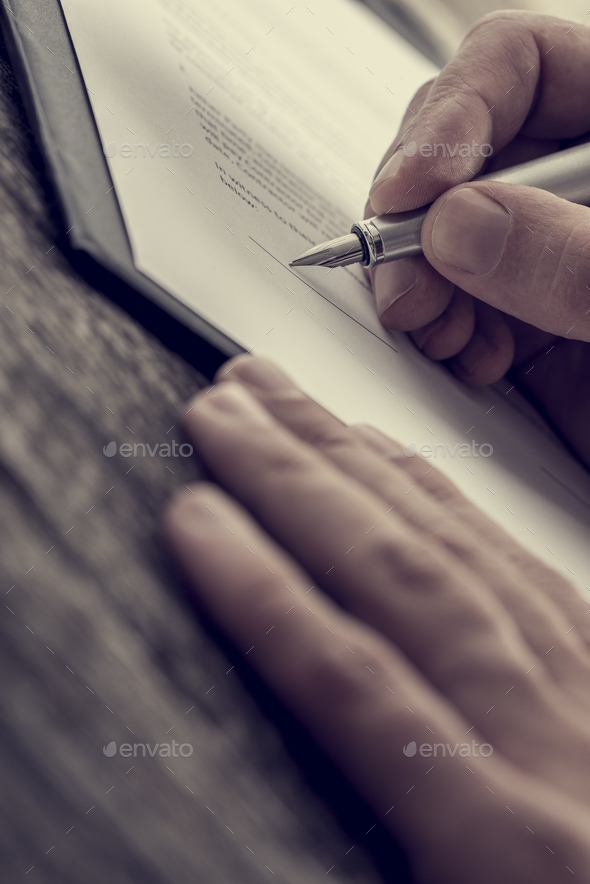Hands putting a signature Stock Photo by Gajus-Images | PhotoDune