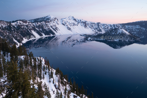 North Rim Winter Sky Sunst Mount Scott Crater Lake Oregon Stock Photo ...