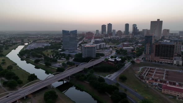 Fort Worth TX USA skyline at dawn. Texas city in DFW region. Trinity ...