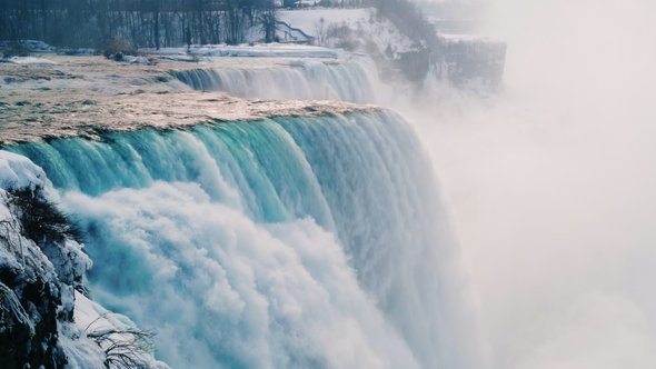 View of Niagara Falls From an Observation Deck on the American Shore ...