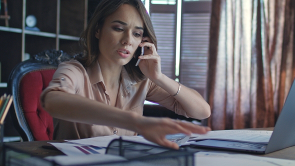 Business Woman Calling on Phone in Office. Businesswoman Try To Find ...