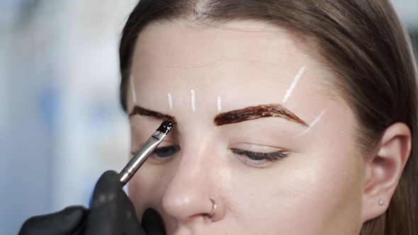 Makeup Artist Makes Eyebrow Staining with Natural Dyes, Toning with ...