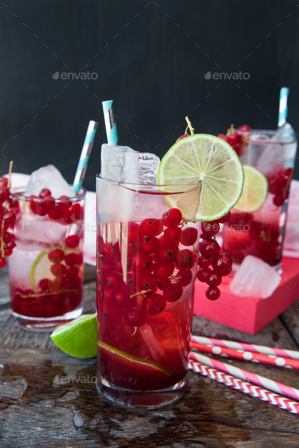 Cocktail with red currants Stock Photo by BarbaraNeveu | PhotoDune