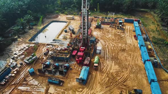 Cinematic Onshore Drilling and Workover Rig structure and Rig equipment ...