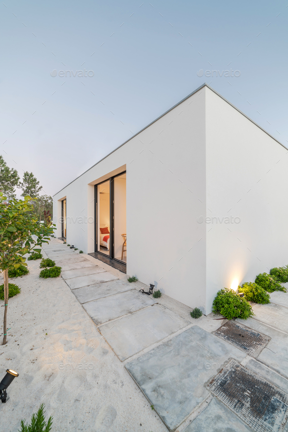 Modern villa outside view at blue hour Stock Photo by luisviegas ...