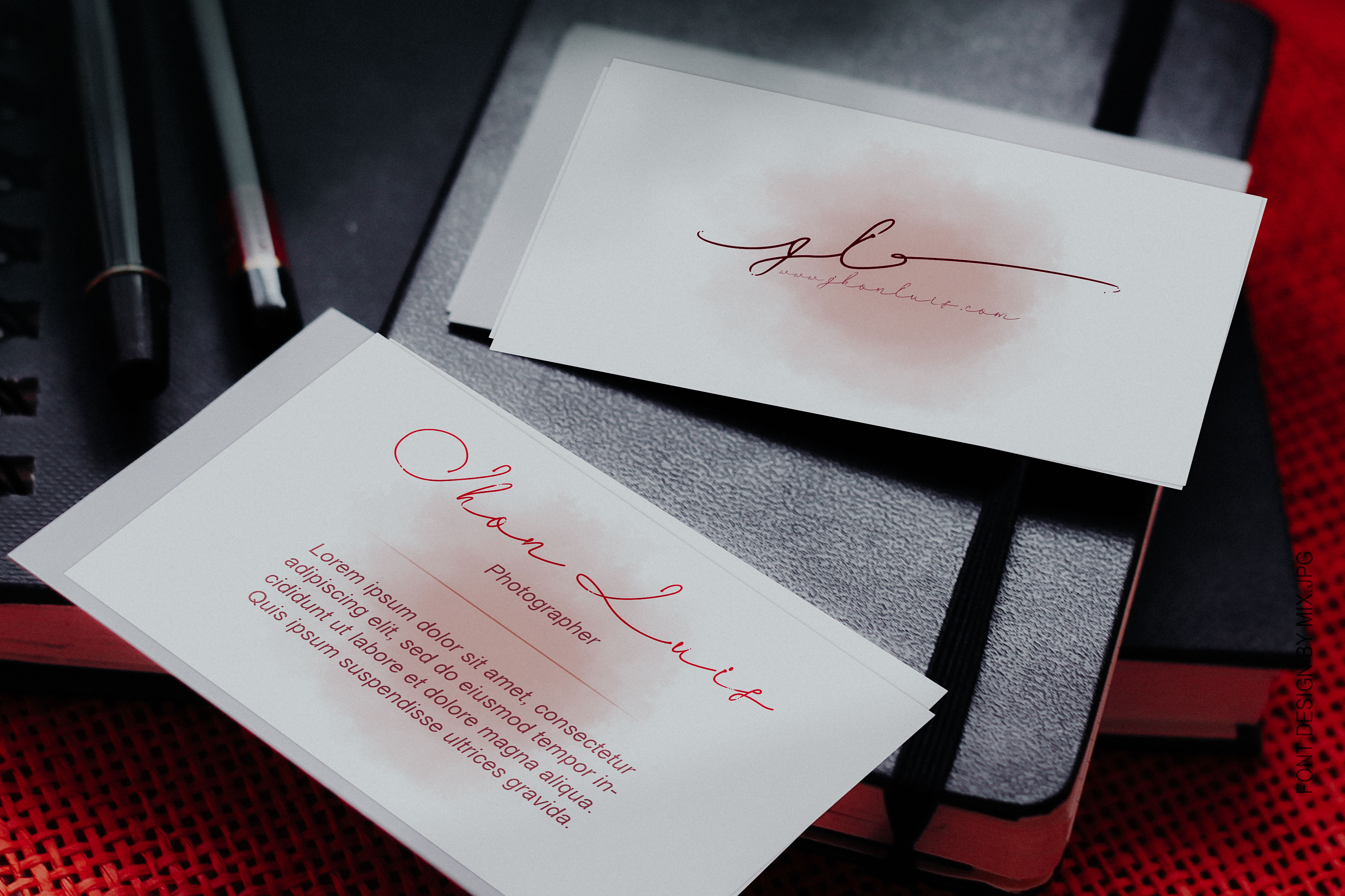 Milly, Fonts | GraphicRiver