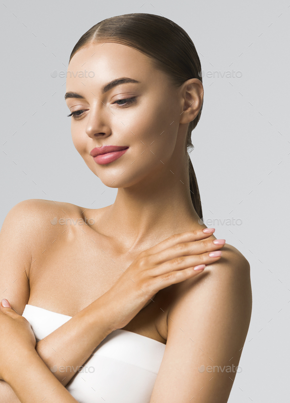 Beauty model healthy skin beautiful body hands manicure nails natural ...