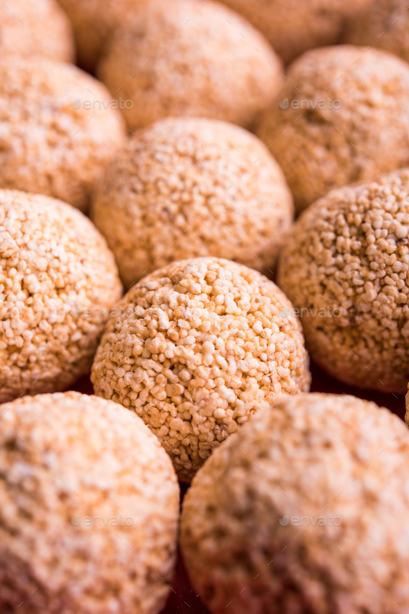 Amaranth Ladoo / Rajgira Laddu / Cholai Laddoo Stock Photo by ...