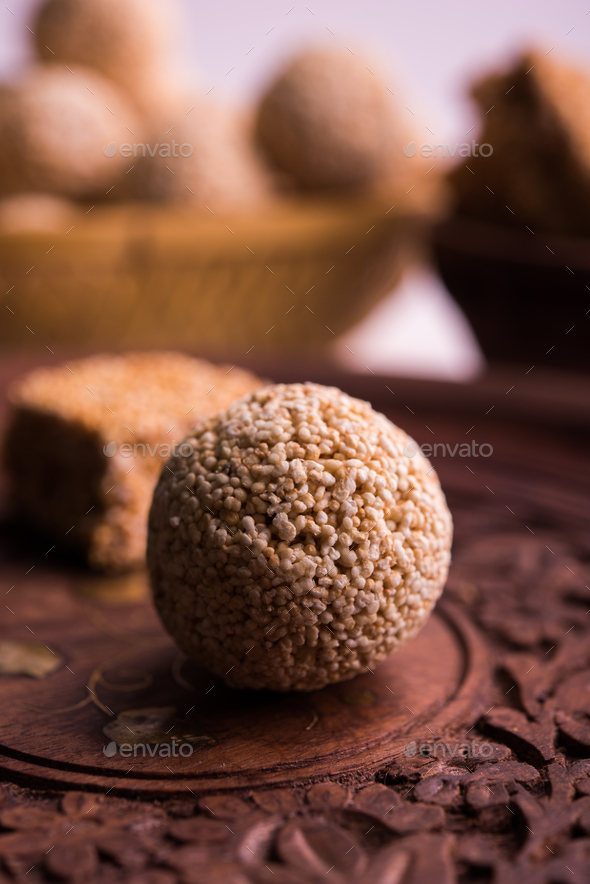 Amaranth Ladoo / Rajgira Laddu / Cholai Laddoo Stock Photo by ...