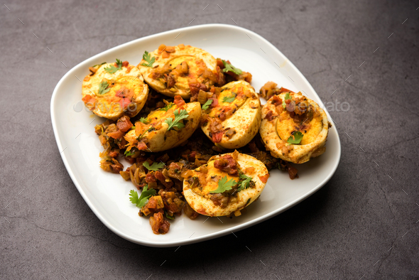 Masala Anda Fry made using chicken Egg is an Indian starter Stock Photo ...