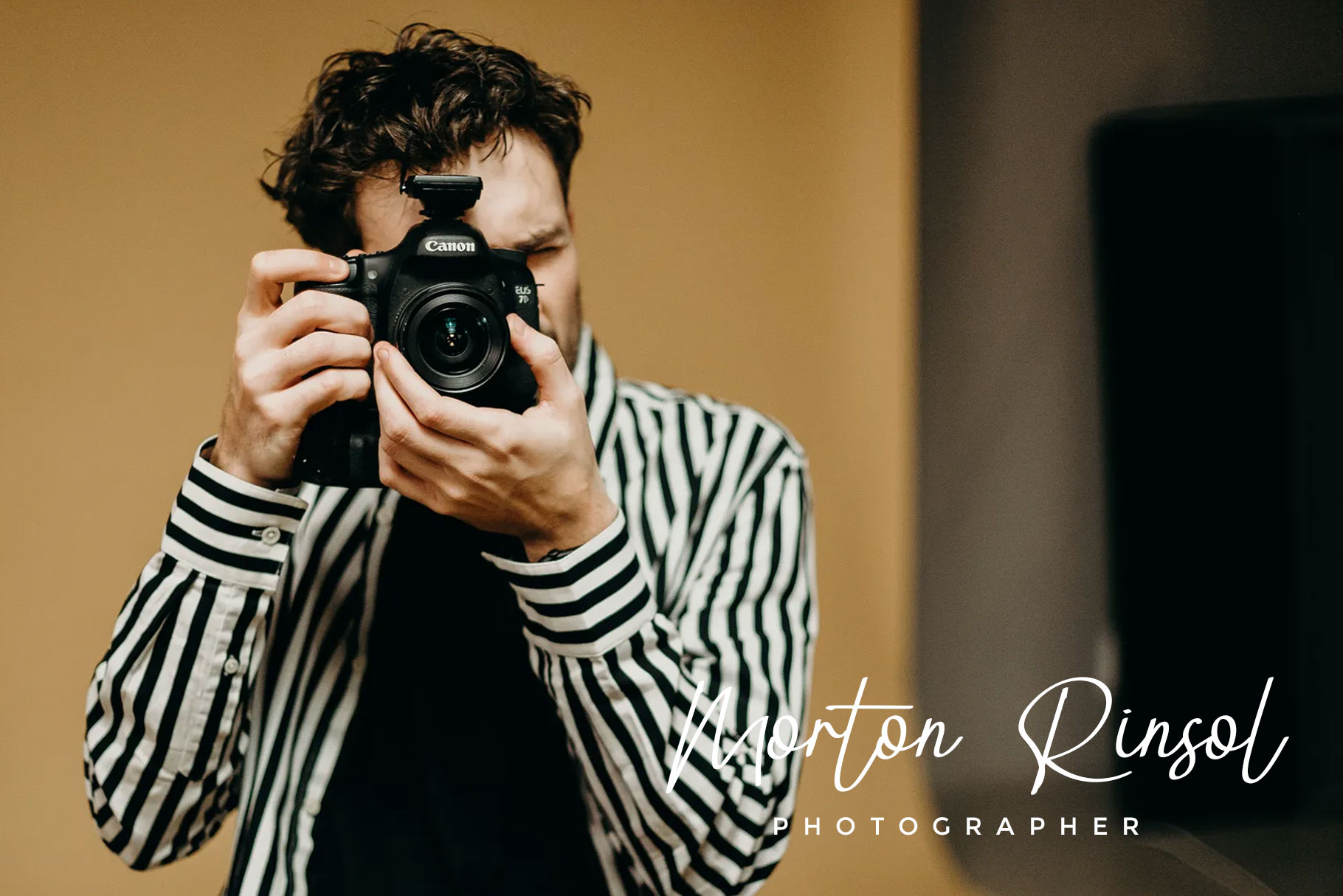 Findream by rantautype | GraphicRiver