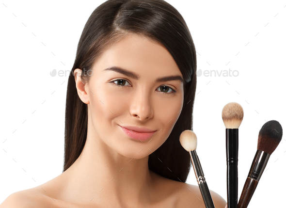Makeup brush woman with healthy skin portrait. Young beauty model ...