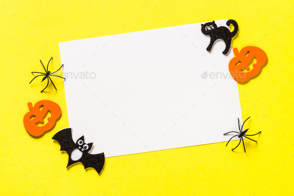 Halloween flat lay mock up background with party decorations Stock ...