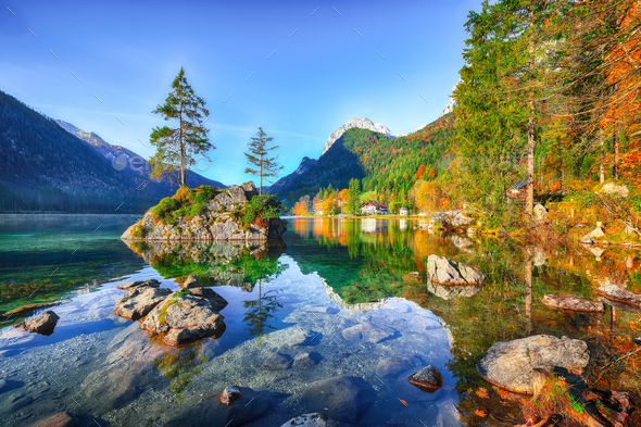 Fantastic autumn sunrise of Hintersee lake. Classic postcard view of ...
