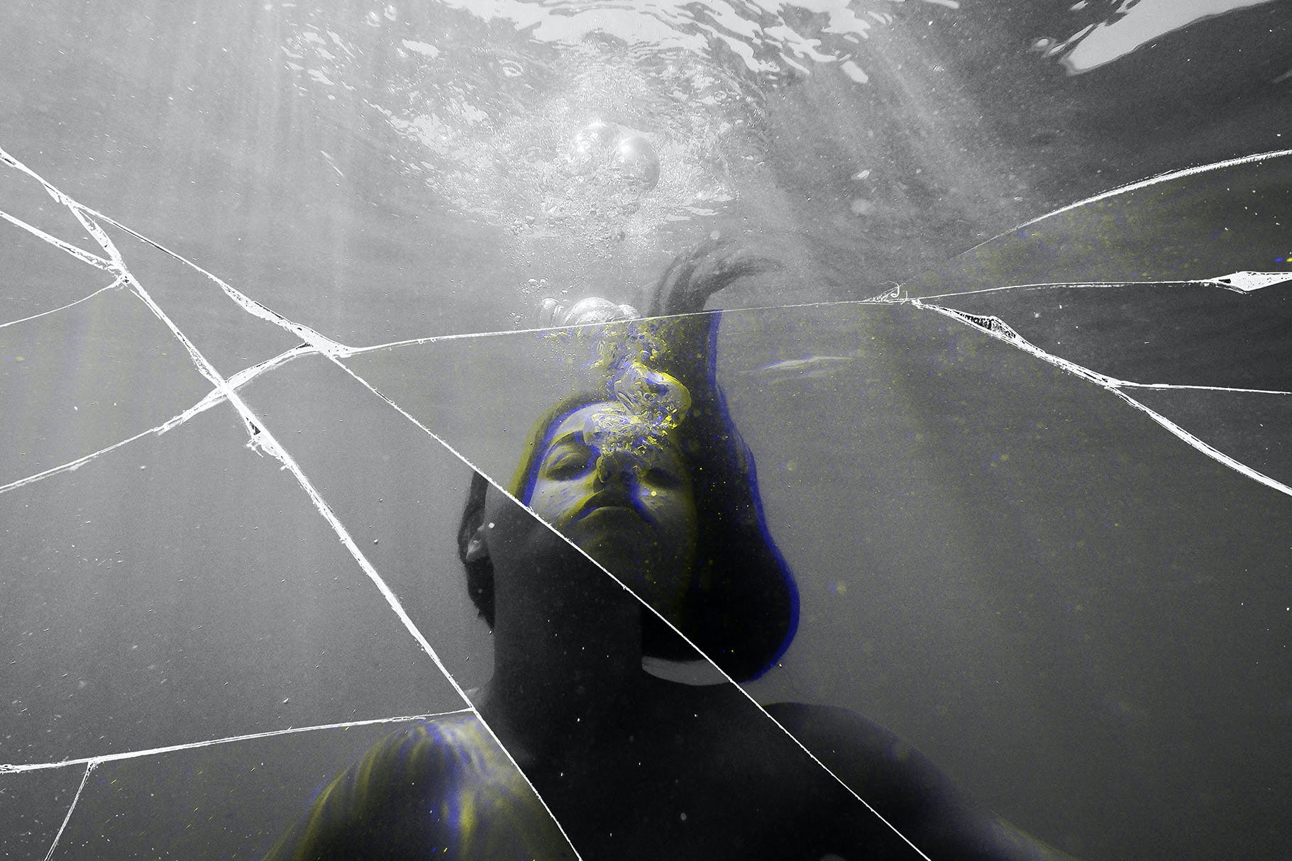 Broken Mirror Photo Effect, Add-ons | GraphicRiver