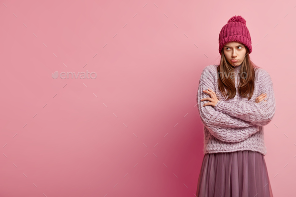 Image of discontent woman with angry dissatisfied facial expression ...