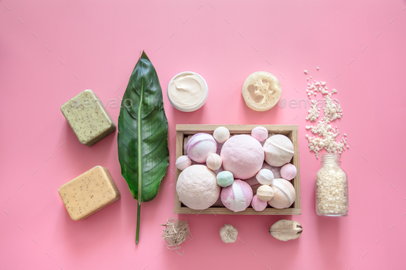 Spa composition with body care items on a colored background Stock ...