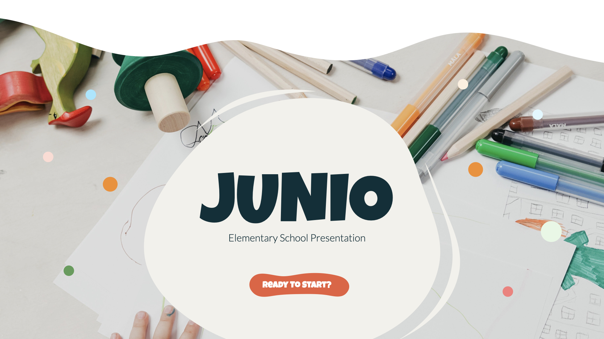 Junio - Elementary School PowerPoint Template, Presentation Templates
