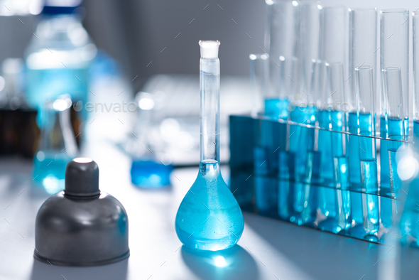 Laboratory equipment, Laboratory glassware for chemical laboratories ...