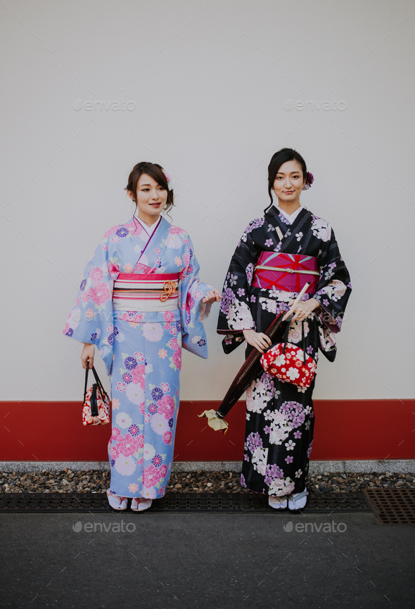 Two japanese girls wearing kimonos traditional clothes, lifestyle ...