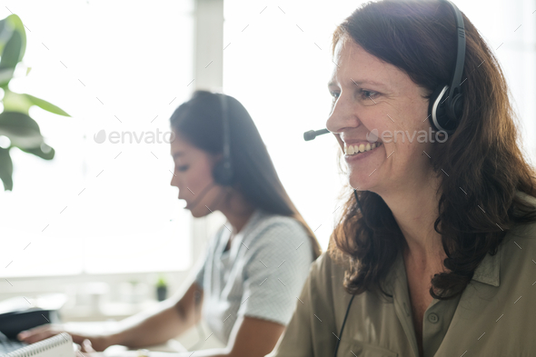 Customer service staffs Stock Photo by Rawpixel | PhotoDune