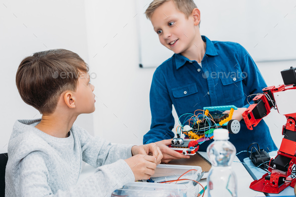 children working together on STEM project in classrom Stock Photo by ...