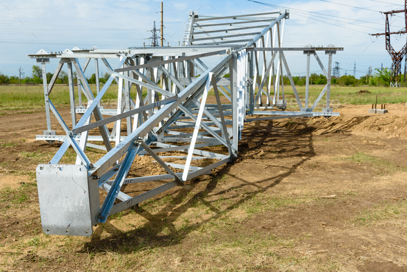 Installation of column for high-voltage electricity line Stock Photo by ...