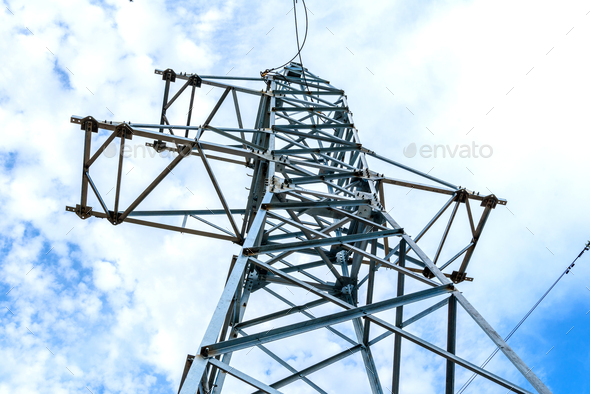 Installation of column for high-voltage electricity line Stock Photo by ...