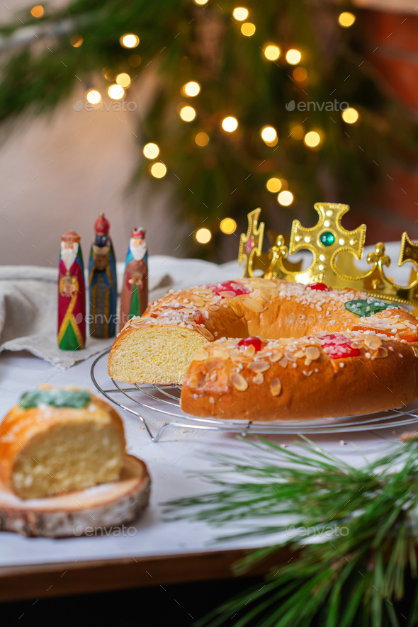 Traditional Spanish Epiphany cake, Roscon de Reyes with festive ...