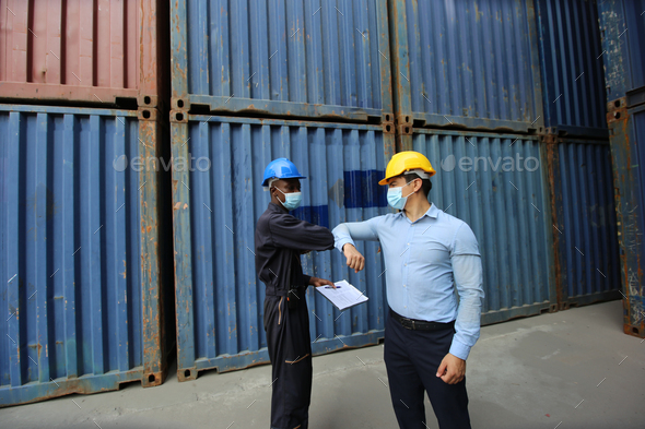 supervisor checking and control loading Containers box from Cargo at ...