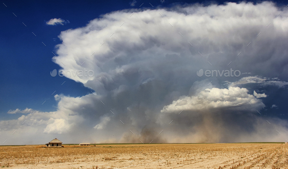 Powerful supercell with strong rear flank downdraft wrapping from left ...