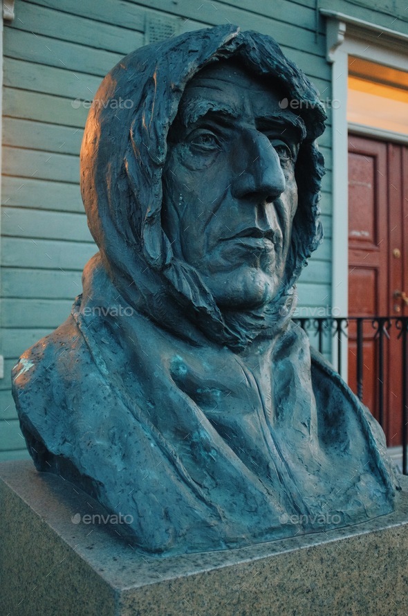 tromso, norway, statue/bust of polar explorer roald amundsen, evening ...