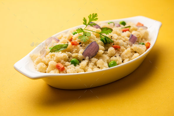 Upma, uppumavu or uppittu indian breakfast recipe Stock Photo by ...