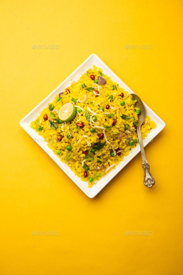 Pohe or pohe or pohaa is an indian breakfast recipe Stock Photo by ...