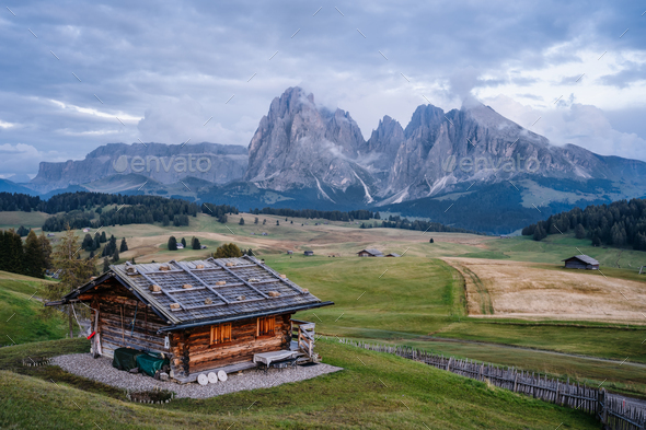 Wooden hut in Alpe Di Siusi, Dolomites, Italian Alps. Europe Stock ...