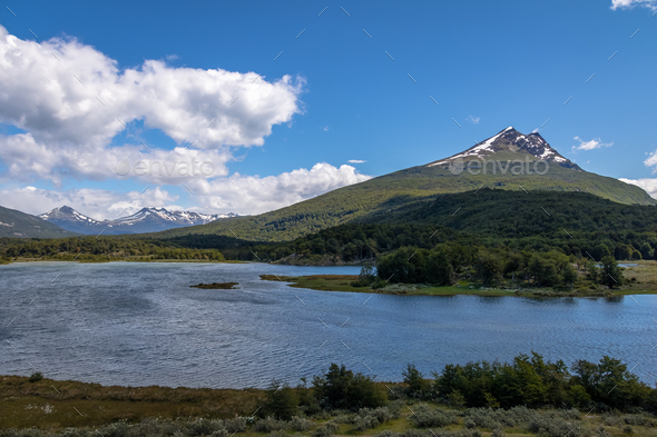 Condor Hill and Roca Lake in Patagonia - Ushuaia, Tierra del Fuego ...