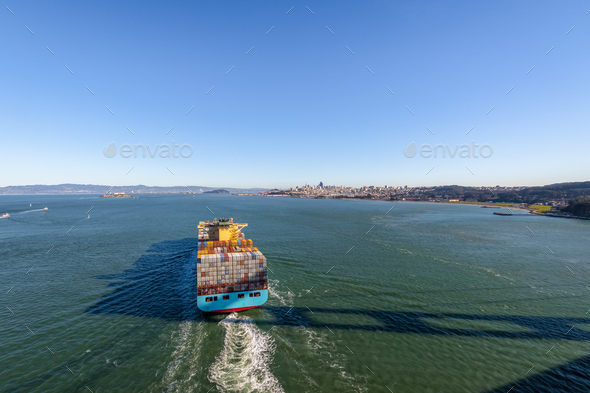 Container Cargo Ship entering San Francisco Bay - San Francisco ...