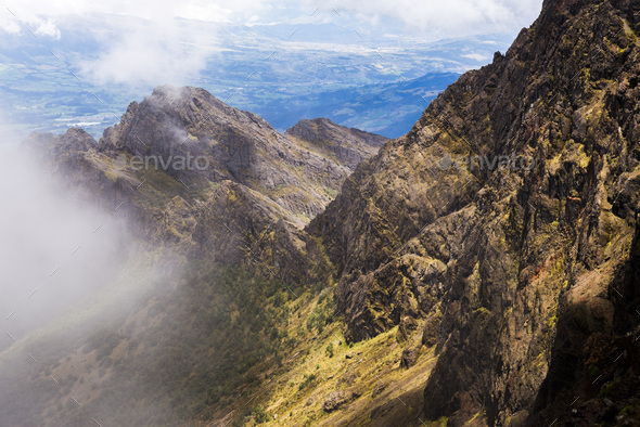 Ruminahui Volcano summit, Cotopaxi National Park, Avenue of Volcanoes ...