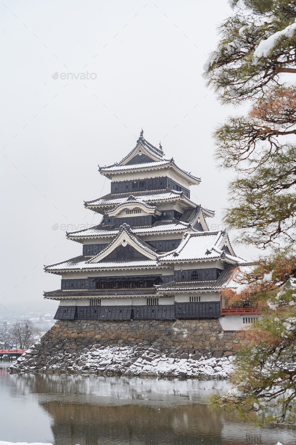 Matsumoto Castle and snow in winter season, Nagano, Japan. Architecture ...