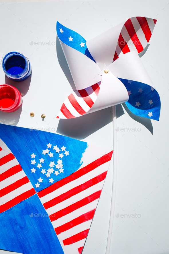 diy 4th of july paper craft for kids. patriotic pinwheel turntable in ...